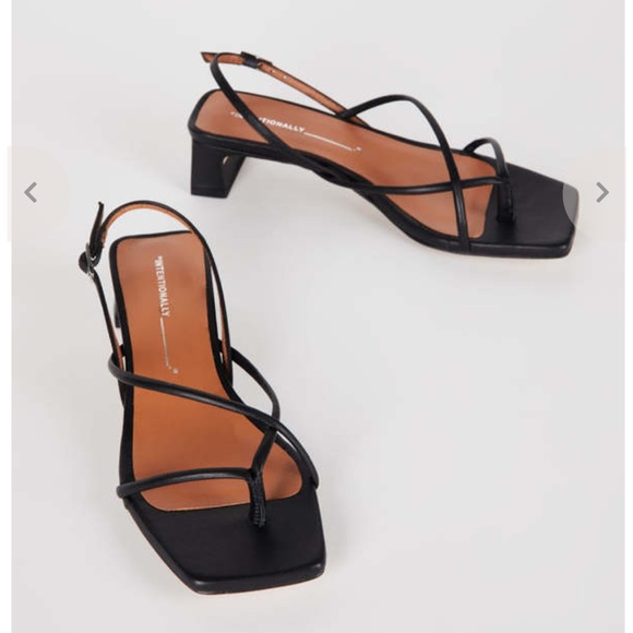 INTENTIONALLY BLANK | Shoes | Intentionally Blank Black Strappy Sandals ...